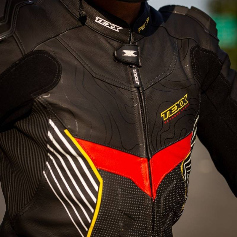Macacão Texx Pista 1 peça - Preto/Vermelho/Amarelo - Grid Motors